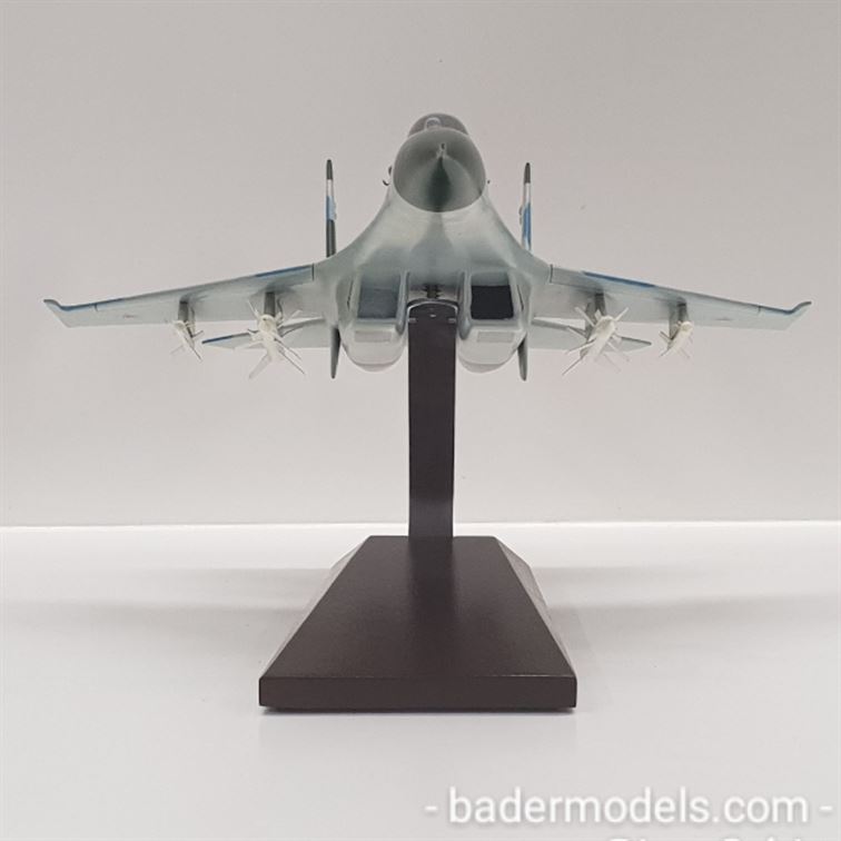 Sukhoi SU-27 Flanker | Bader Models
